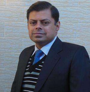 Dr. Imran Mahmood Khan - Male Pediatrician - Doctor in Islamabad-Pakistan